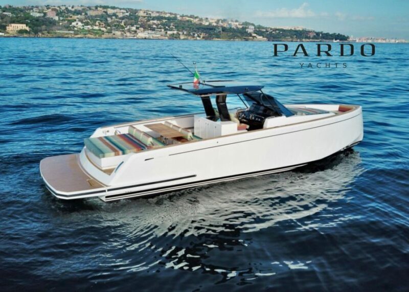 From Naples: Capri Private Boat Tour Exclusive Experience - A Closer Look at the Luxury Yacht Experience