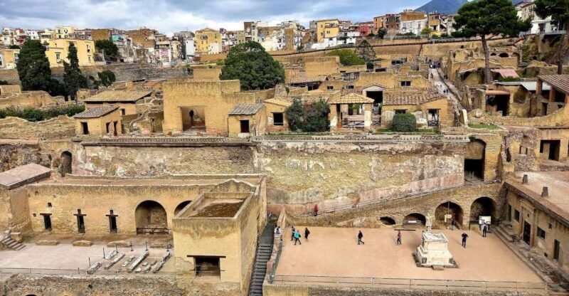 From Naples: Explore Herculaneum Ruins by bus - A Detailed Look at the Experience