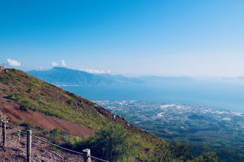 From Naples: Pompeii and Vesuvius Guided Day Trip with Lunch - Authenticity and Accessibility