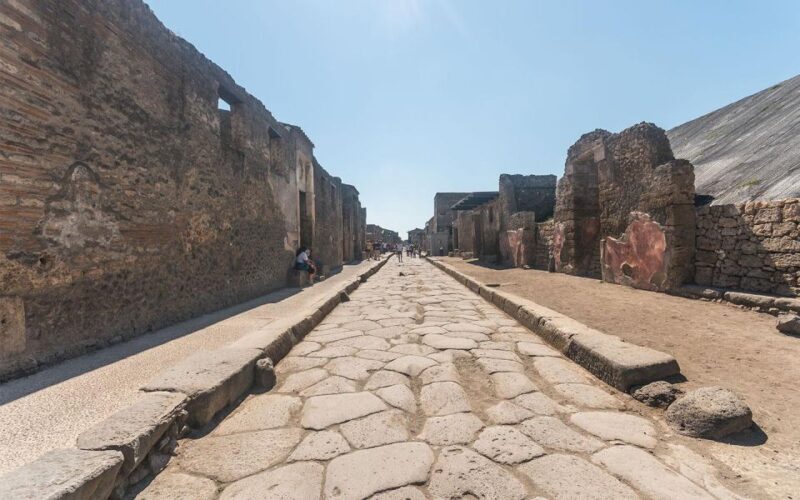 From Naples: Pompeii & Peastum Guided Tours - An In-Depth Look at the Experience