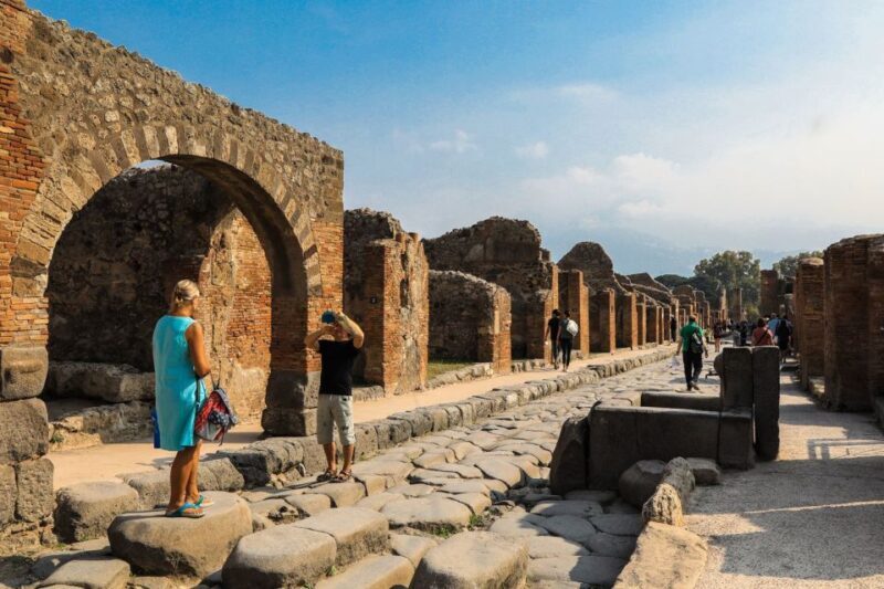 From Naples: Pompeii Skip-the-Line Guided Tour - Practical Tips and Considerations
