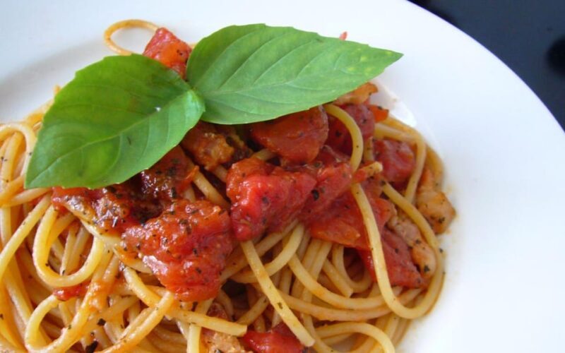 From Naples: Pompeii, Vesuvius, Wine Tasting & Light Lunch - Key Points
