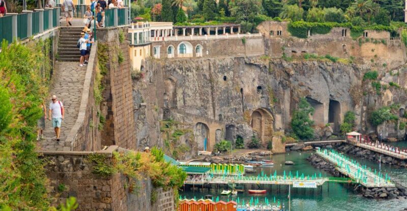 From Naples: Private Tour of Pompeii and Amalfi Coast - The Itinerary: What to Expect on This Day Trip
