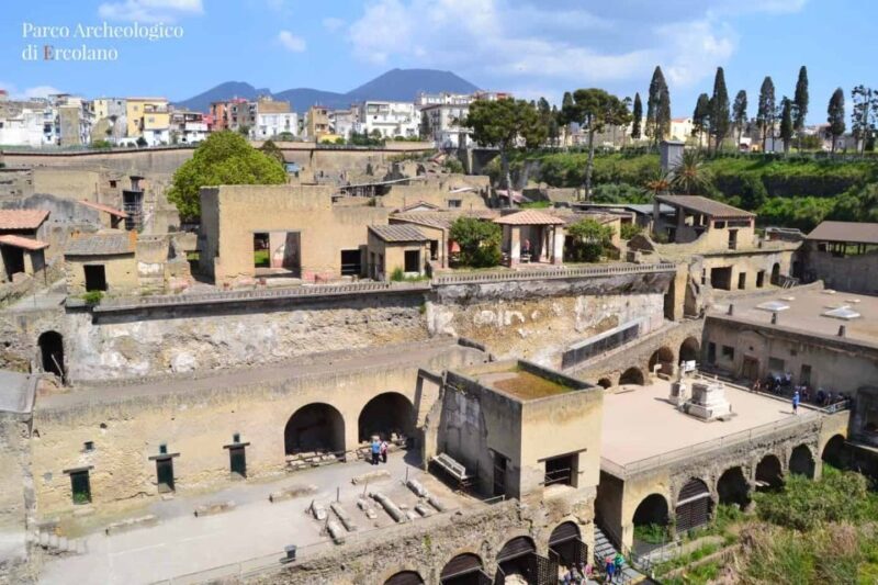 From Naples: Sorrento, Positano, and Pompeii Guided Tour - Exploring Positano
