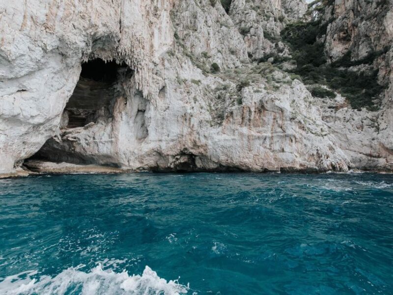 From Napoli to Capri: A Historical Journey through Italy - The Value and Who It’s Best For