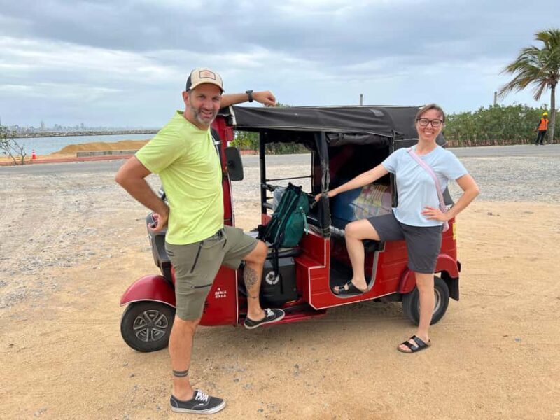 From Negombo: Colombo City Tour by Tuk Tuk with Hotel Pickup - Key Points