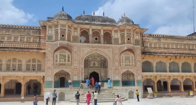 From New Delhi : Jaipur Private city Tour by Car - FAQ
