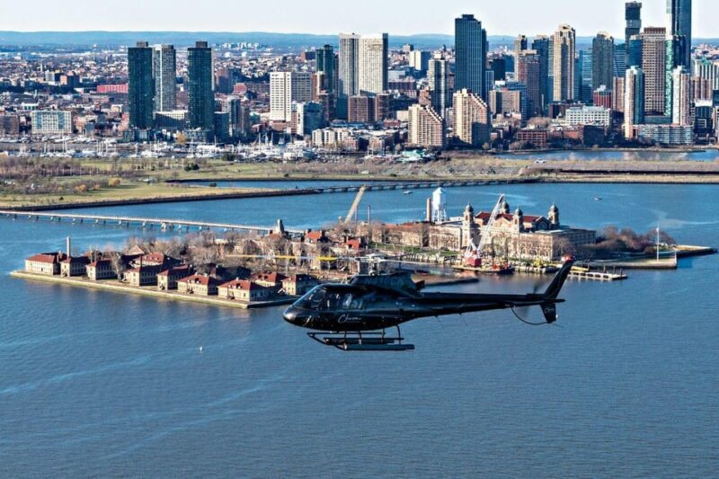From New Jersey: NYC Skyline Helicopter Tour - An Inside Look at the Experience