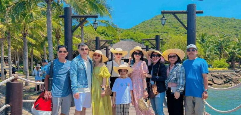 From Nha Trang : Tour 3 islands of Nha Trang VIP - Hon Tam Island’s Mineral Mud Baths and Leisure
