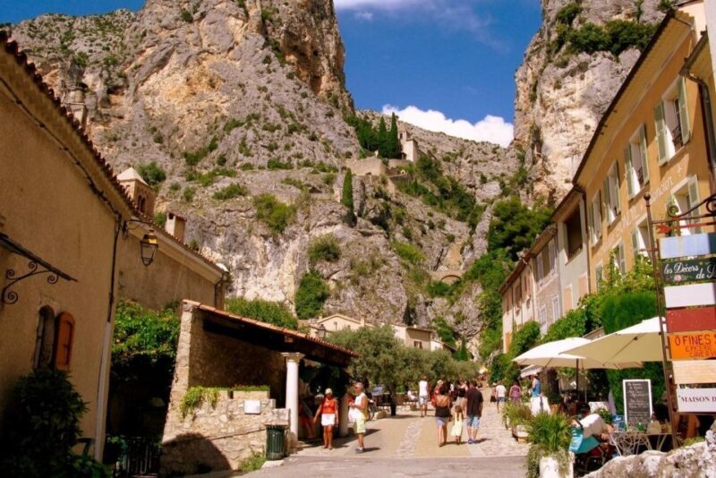 From Nice: Gorges du Verdon Guided Tour - Transportation, Duration, and Group Size