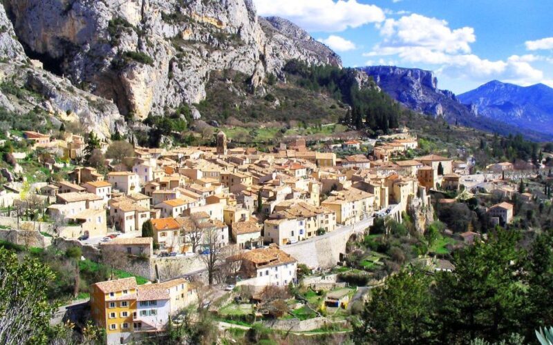 From Nice: Gorges du Verdon Guided Tour - Authentic Experiences and Authenticity