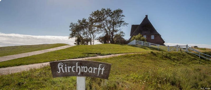 From Nordstrand to Hallig Hooge - A Scenic and Cultural Journey on the Wadden Sea