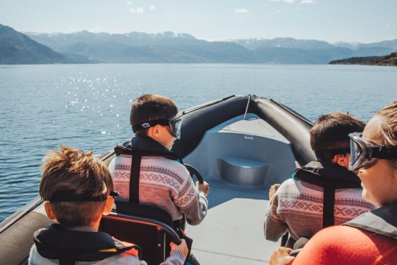 From Norheimsund: Hardangerfjord & Fyksesund RIB Fjord Tour - The Equipment and Comfort Considerations