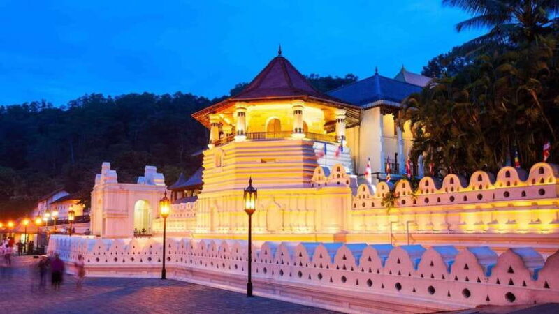 From Nuwara Eliya To Kandy Drop Tour - FAQs