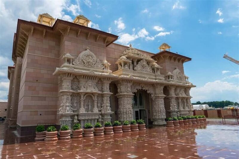 From NY: BAPS Shri Swaminarayan 1-Day Tour - Key Points