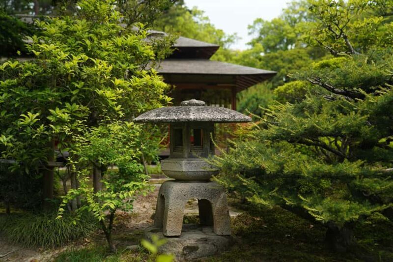 From Osaka: Day Trip to Shirakawago & Kanazawa - FAQs