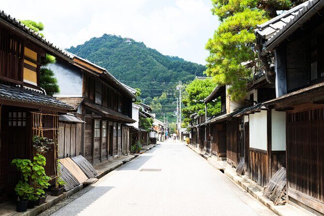 From Osaka: Fushimi Inari -taisha, Omihachiman and La Collina - FAQ