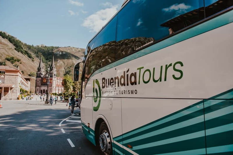 From Oviedo: Covadonga Lakes, Cangas de Onís, and Lastres - A Deep Dive into the Experience