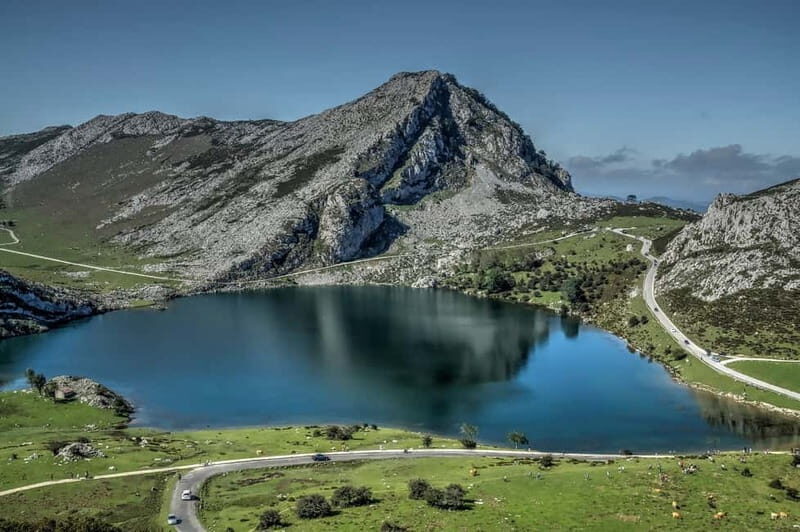From Oviedo: Covadonga Lakes Day Tour with Guided - The Lakes of Covadonga: Enol and Ercina