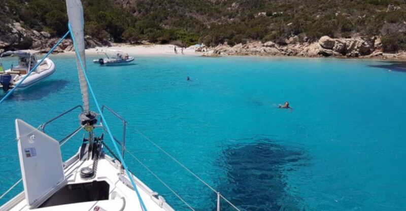 From Palau: Sailboat tour in La Maddalena Archipelago - The Sum Up