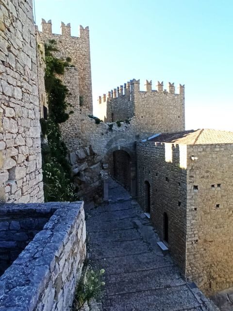From Palermo: Medieval castle tour of Caccamo and Cefalù. - Who Will Enjoy This Tour?