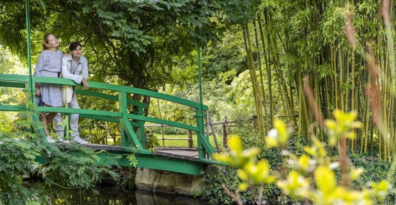 From Paris: Giverny Day Trip with Audio Guide or Live Guide - Introduction