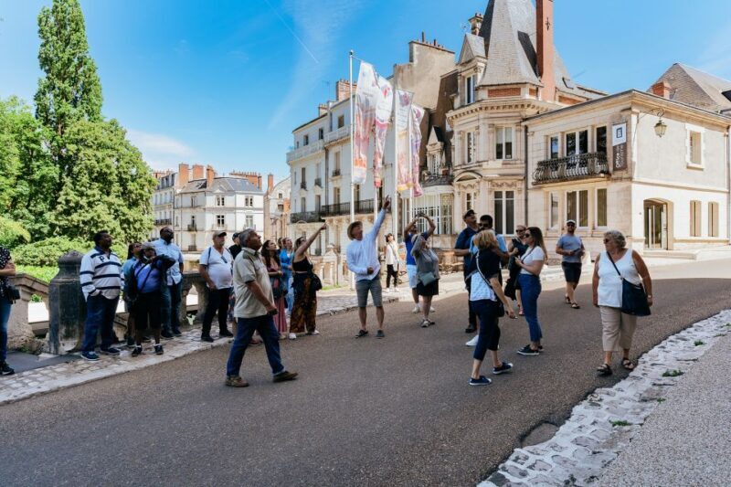 From Paris: Loire Valley Castles Day Trip With Wine Tasting - What the Tour Includes and What You Might Miss