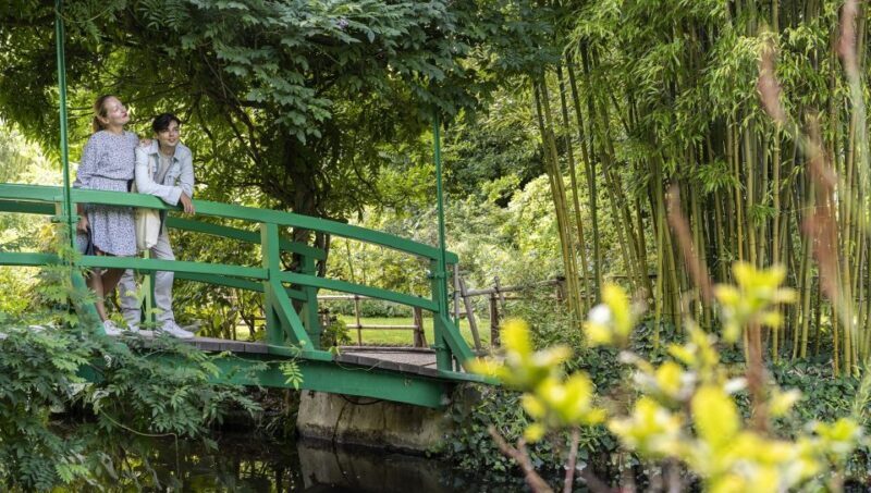 From Paris: Monet Impressionism Tour to Giverny by Minibus - An Overview of the Monet Impressionism Tour to Giverny