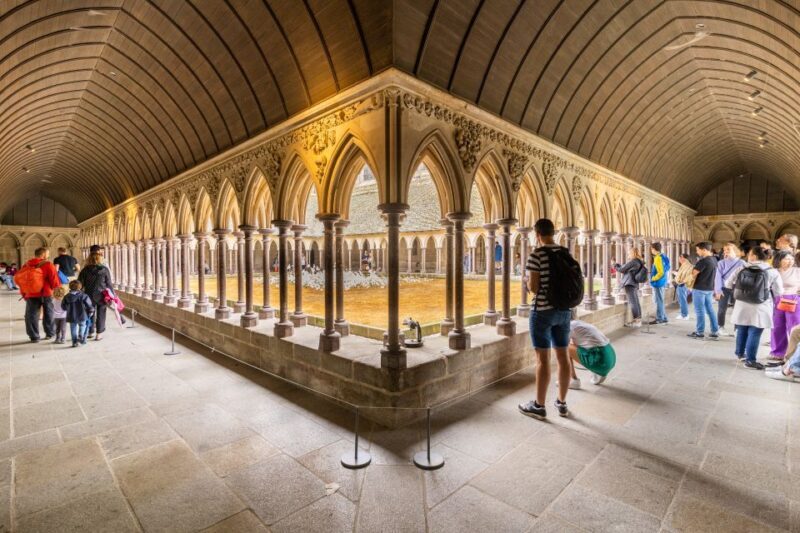 From Paris: Mont Saint Michel Day Trip with a Guide - Key Points