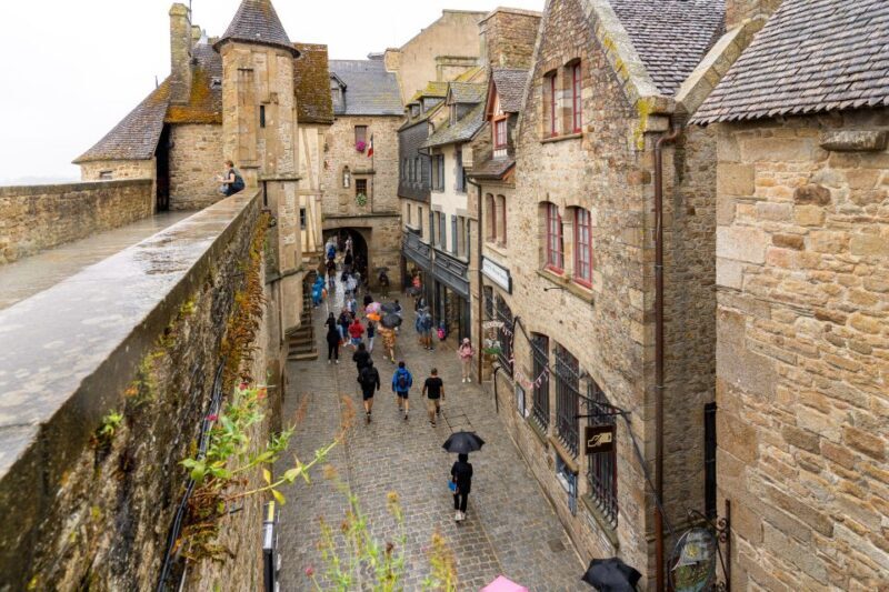 From Paris: Mont Saint Michel Day Trip with a Guide - What Sets This Tour Apart
