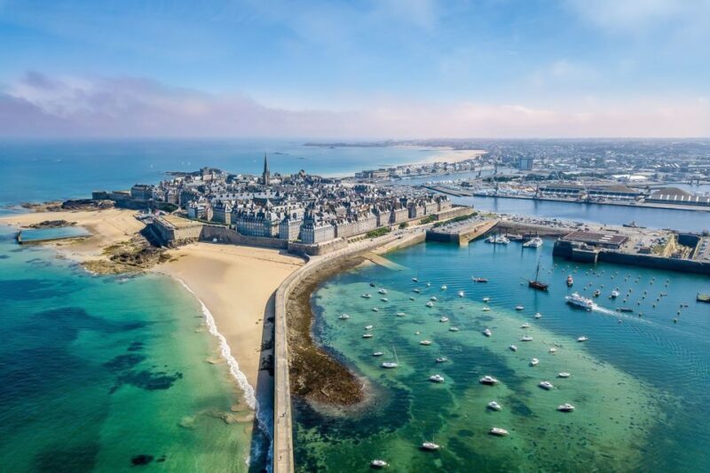 From Paris: Normandy Landing Beaches D-Day Tour by Minibus - The Full-Day Experience: What to Expect From Start to Finish