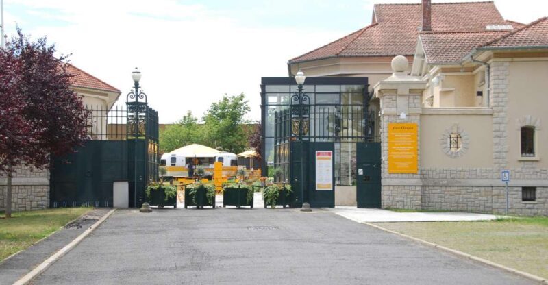 From Paris: Private Champagne tour, Veuve Clicquot and more - An In-Depth Look at the Itinerary