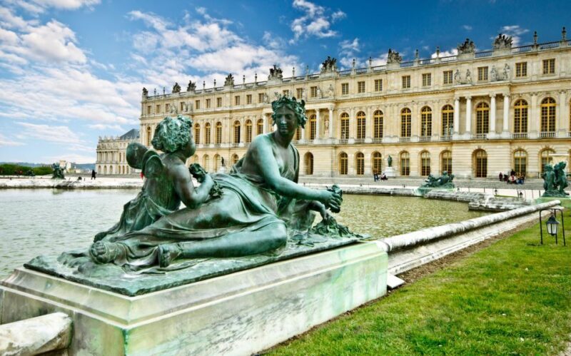 From Paris: Private Versailles Guided Tour - Round-Trip Transportation: A Key Plus