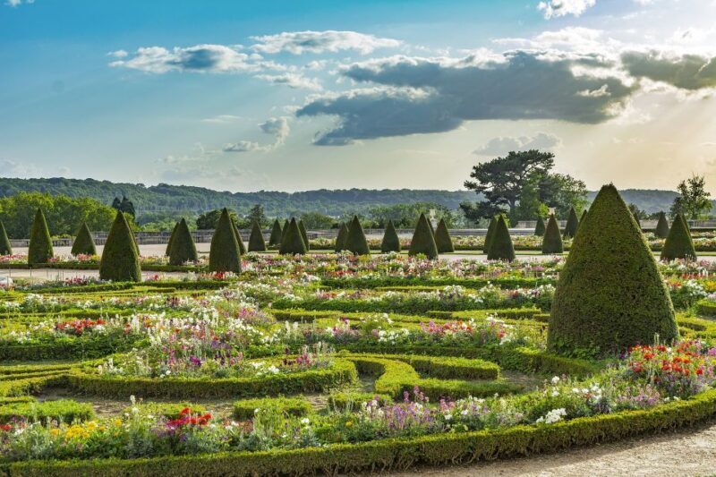 From Paris: Versailles Palace and Gardens Guided Experience - What This Tour Offers