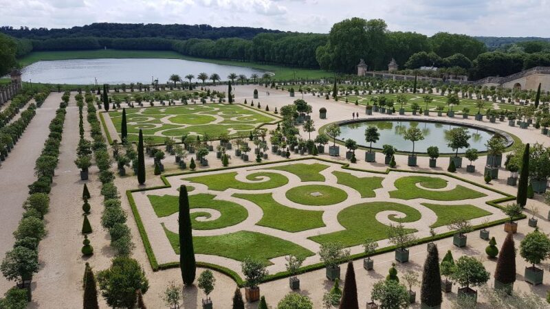 From Paris: Versailles Palace and Gardens Guided Experience - What Sets This Tour Apart