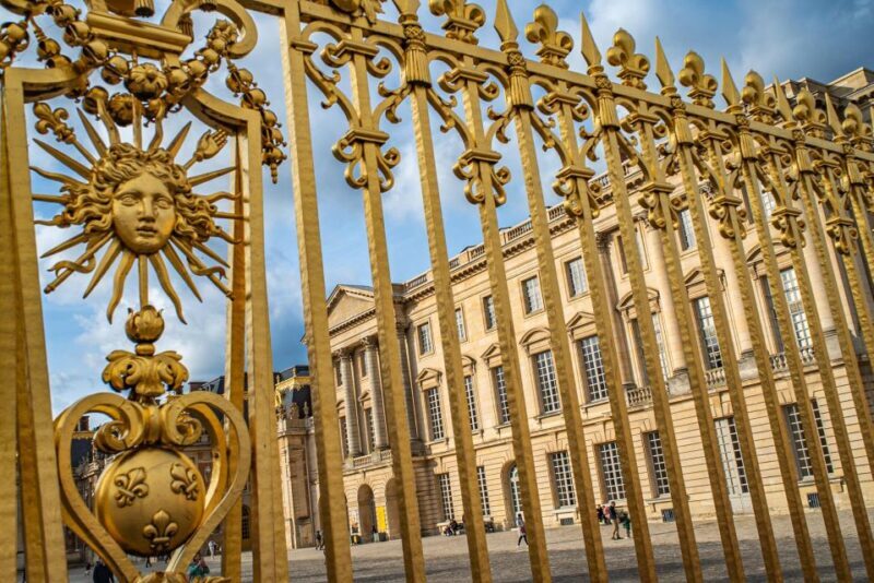 From Paris: Versailles Palace & Gardens Private Guided Tour - Key Points