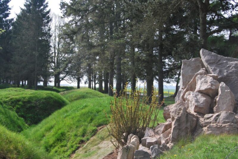 From Paris: WWI Somme Battlefields Full-Day Tour - Exploring the WWI Somme Battlefields: A Detailed Review of the Full-Day Tour from Paris