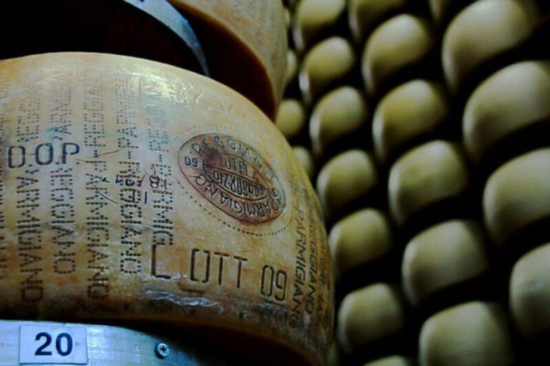 From Parma: Parmesan, Parma Ham & Balsamic Vinegar Tour - Culinary Delights at the Trattoria