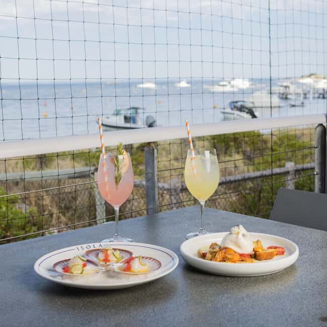 From Perth: Seaplane Flight to Rottnest Island with Lunch - Key Points