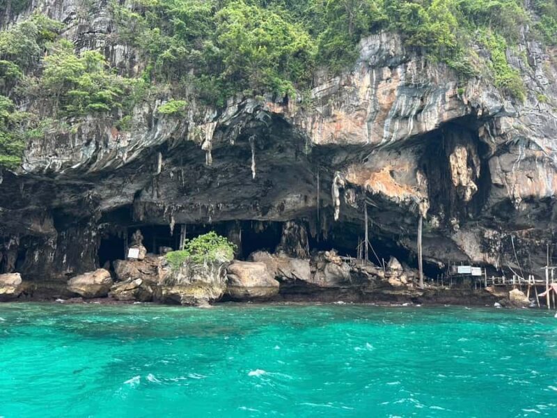 From Phi Phi : One Day Trip by speedboat with Lunch - FAQ