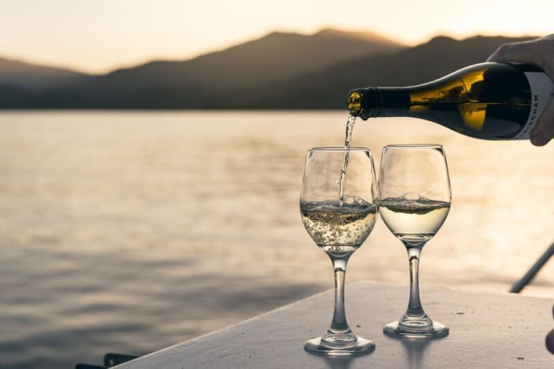 From Picton: Marlborough Sounds Cruise with Seafood - Food and Drinks — A True Taste of Marlborough