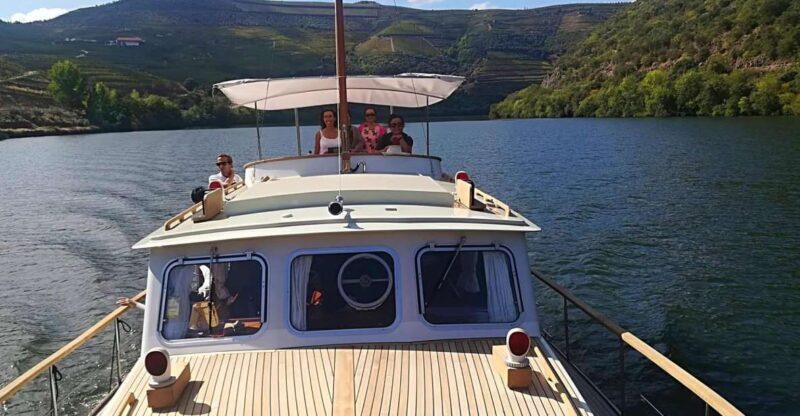 From Pinhão: Private Yacht Cruise along the Douro River - Why Choose a Private Yacht?