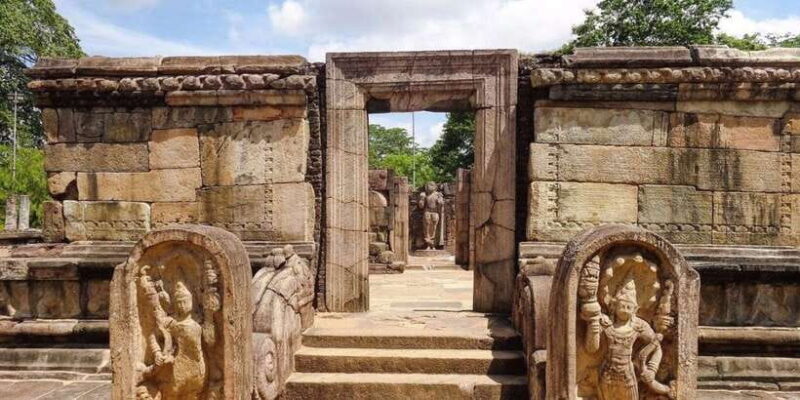 From Polonnaruwa: Ancient City of Polonnaruwa by Bike - FAQ
