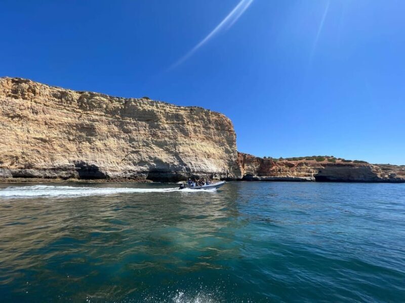 From Portimão: Private Boat Tour to Benagil Caves Speed Boat - FAQ