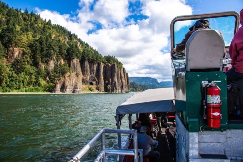 From Portland: 7 Wonders of the Gorge Jetboat Cruise - An In-Depth Look at the Experience