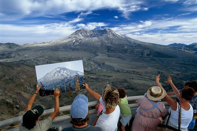 From Portland to Mt. Saint Helen Tour in a small group - Introduction to the Tour