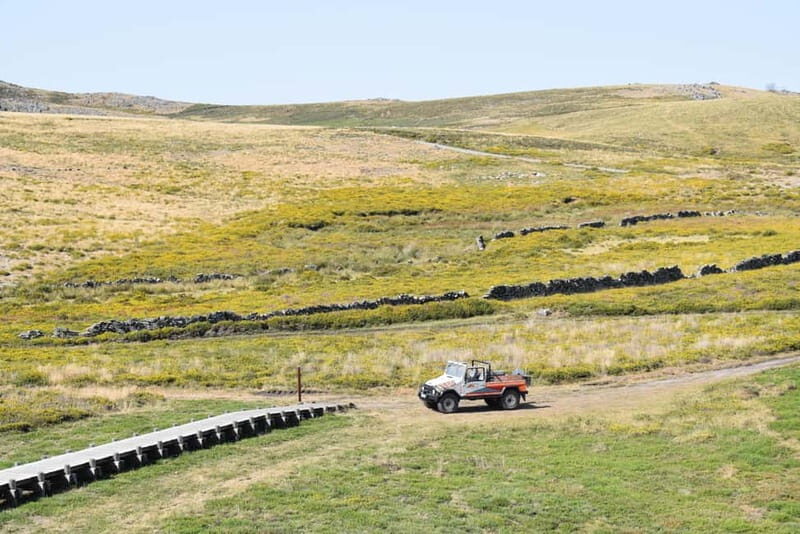 From Porto: Jeep Tour Serra Freita - Unesco Arouca Geopark - Journey through Portugal’s Geological Marvels in Style