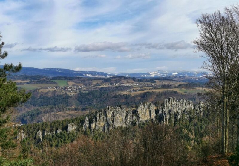 From Prague: Bohemian Paradise - Full-Day Hiking Trip - Authentic Natural and Historic Highlights