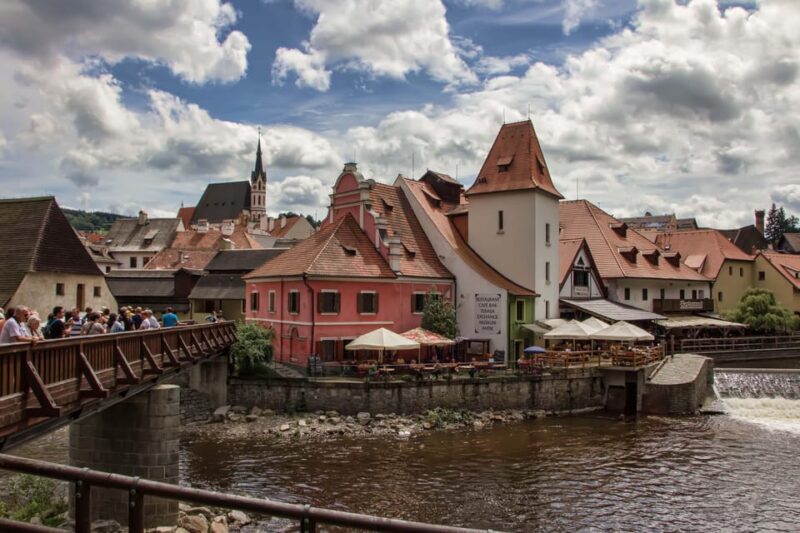 From Prague: eský Krumlov Full-Day Tour with Pickup - Frequently Asked Questions