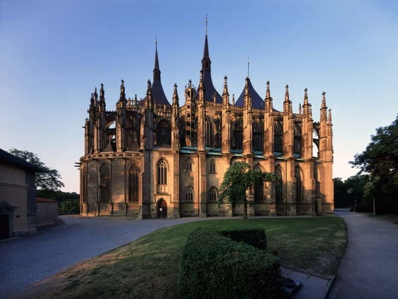 From Prague: Half-Day Coach Tour to Kutná Hora - The Guide and Transportation Experience
